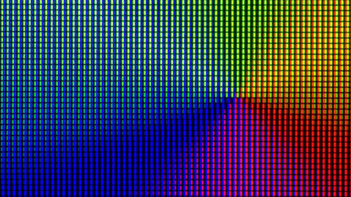 Cómo reparar una pantalla con píxeles muertos - Softonic