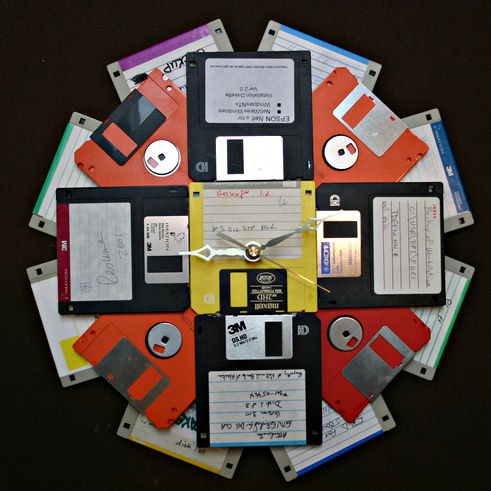 7 creative things you can do with your old floppy disks - Softonic