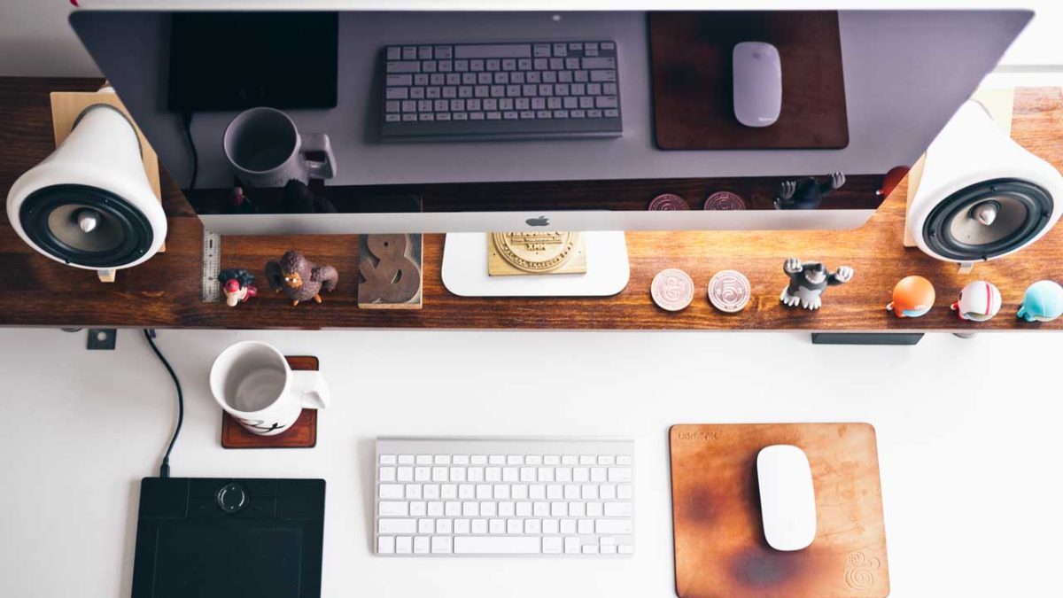This desk of the future will make you go WHOAH!!!!! - Softonic
