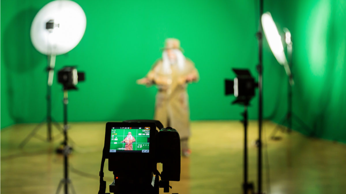 Green Screen: how to use and buy one and edit videos - Softonic