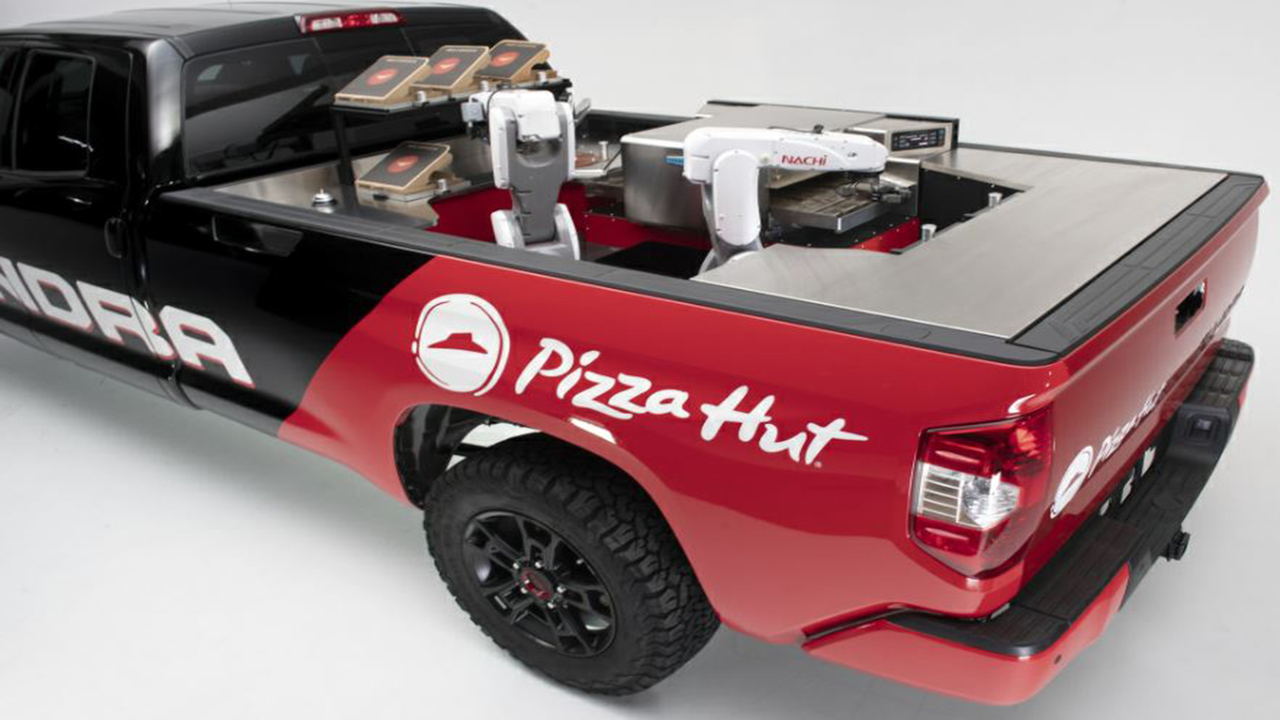 Pizza Hut announces robotic mobile pizza factory - Softonic
