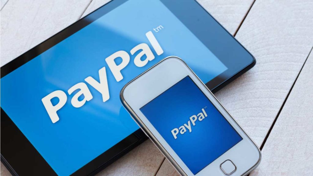 How to link a bank account in PayPal - Softonic
