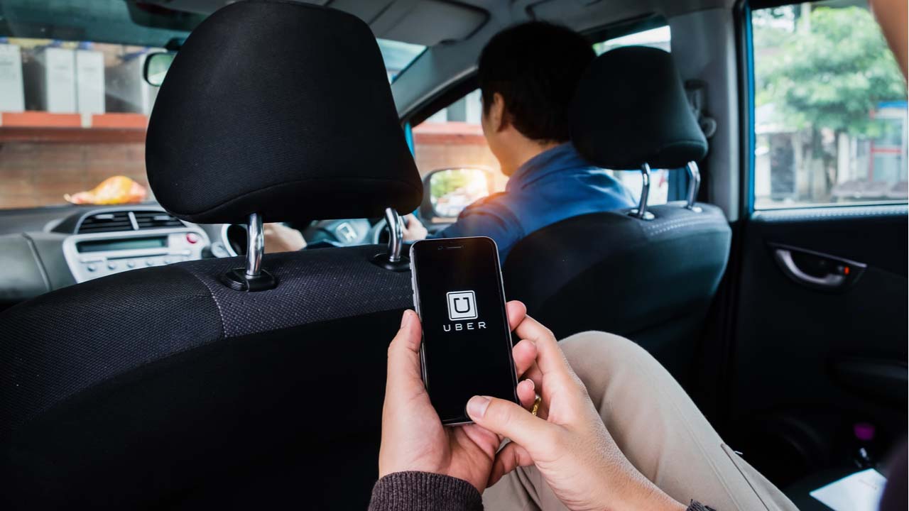 How to stay safe on ride-sharing apps - Softonic