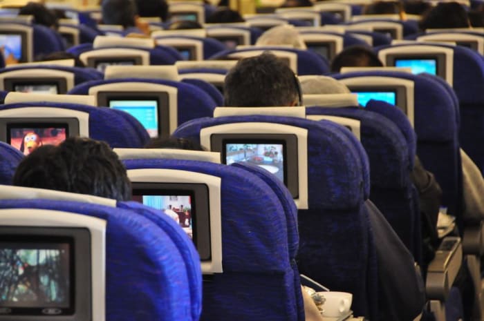 In-flight displays could be watching you - Softonic